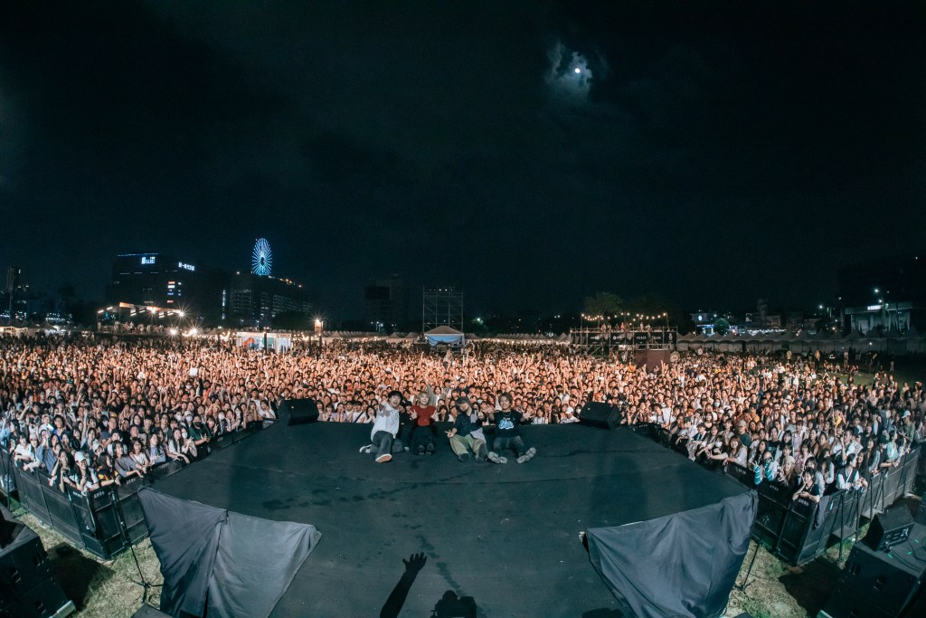 觀星台專訪日本樂團「あたらよ」(Atarayo)台灣演出感想：粉絲大合唱超嗨、牛肉湯好喝到想帶上台喝？ – 日本娛樂觀星台